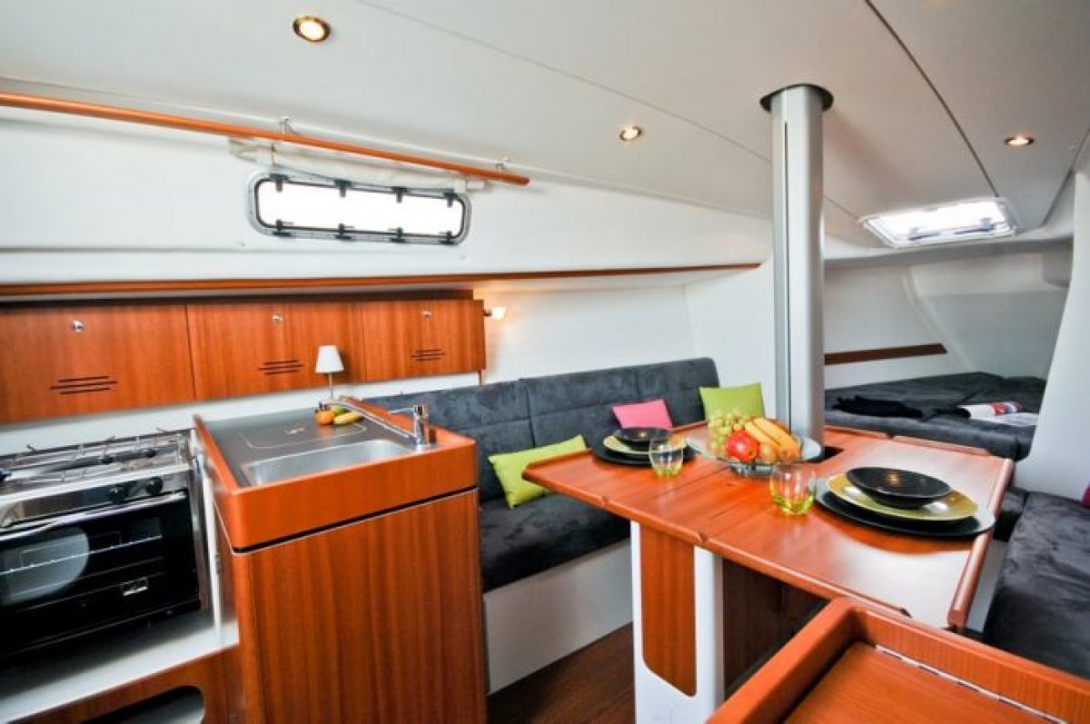 2017 J Boats J/97e | Boat Research | Yachthub