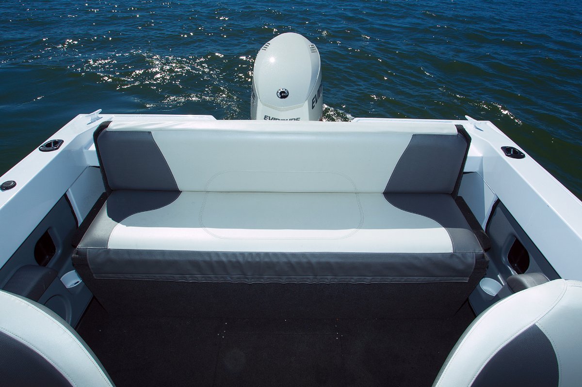 2017 Quintrex 550 Freestyler | Boat Research | Boats Online