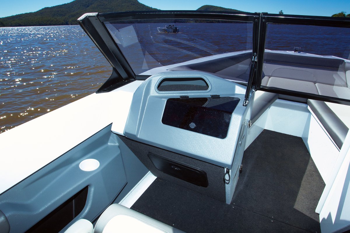 2017 Quintrex 630 Freestyler | Boat Research | Boats Online