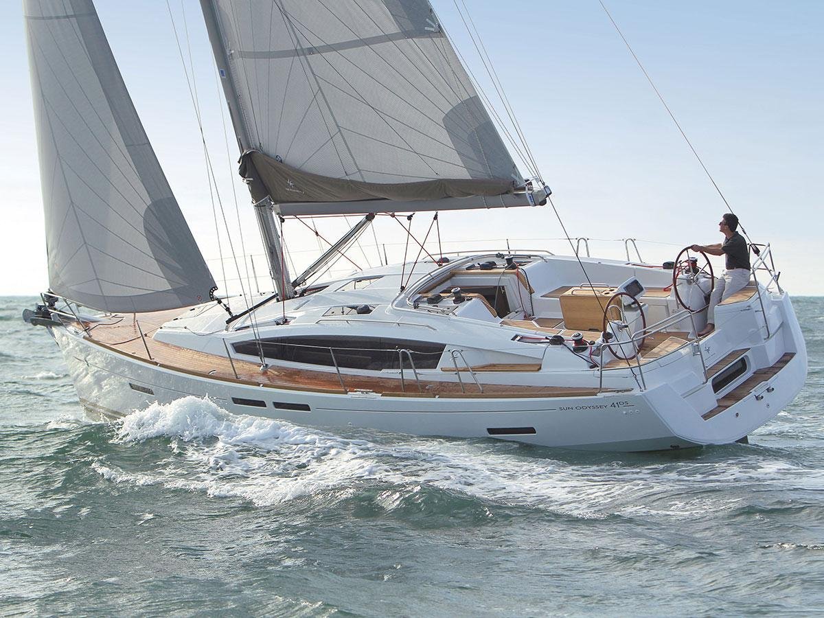 2018 Jeanneau Sun Odyssey 41ds | Boat Research | Boats Online