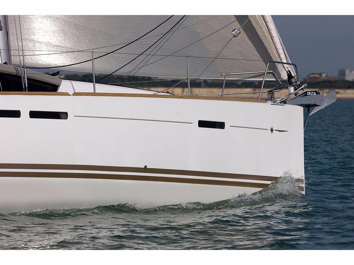 2018 Jeanneau Sun Odyssey 44ds | Boat Research | BoatsOnline