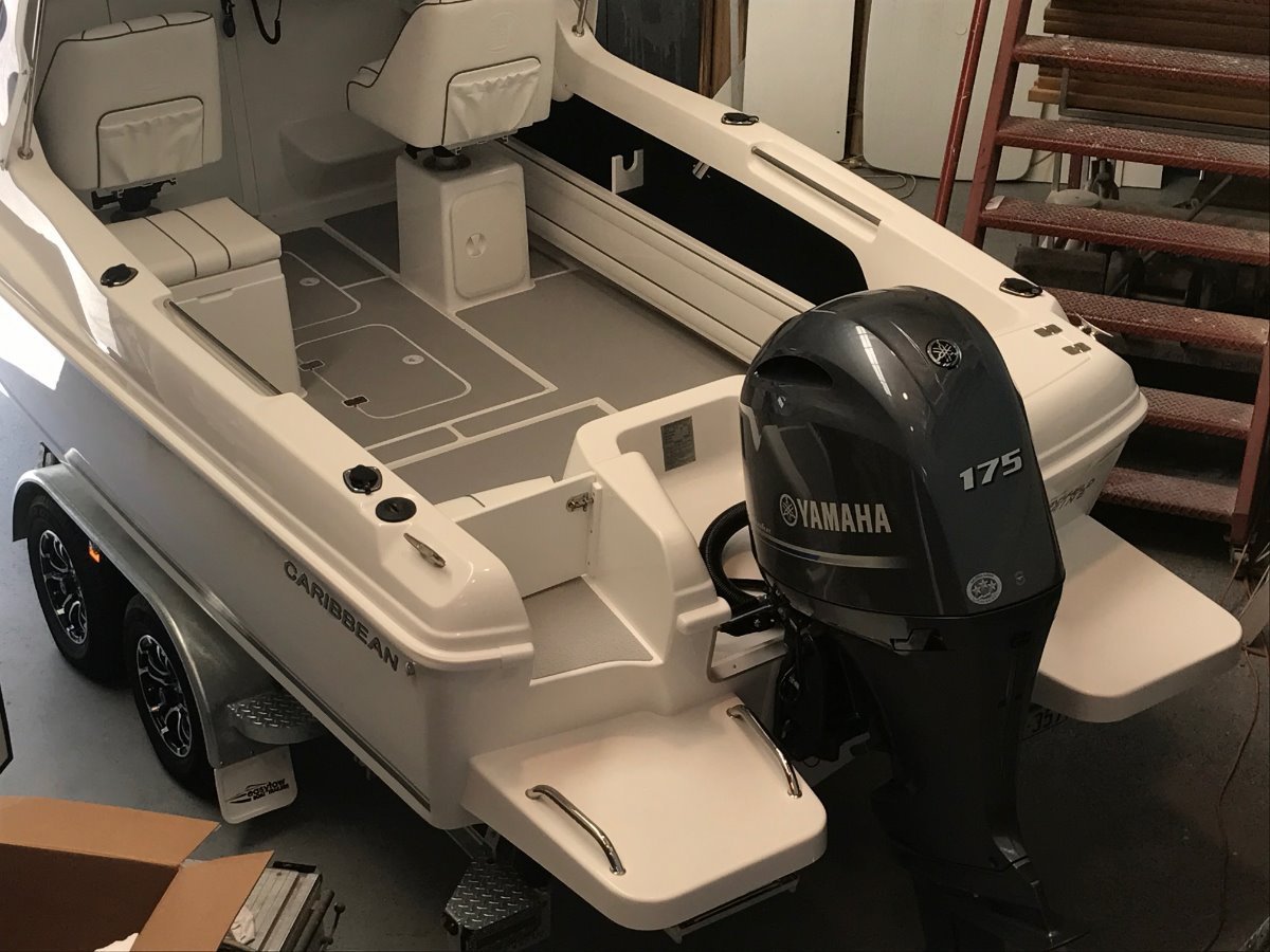 2018 Caribbean Reef Runner | Boat Research | BoatsOnline