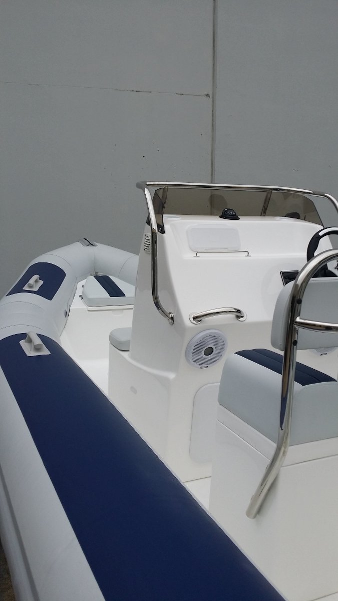 2018 Ballistic 6.0 | Boat Research | BoatsOnline