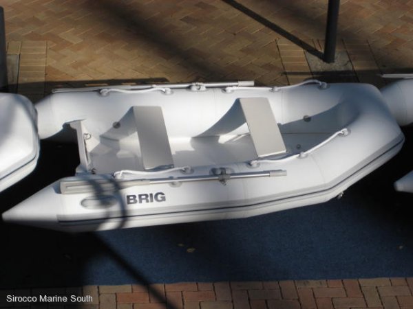 2018 Brig Falcon 300h | Boat Research | Yachthub