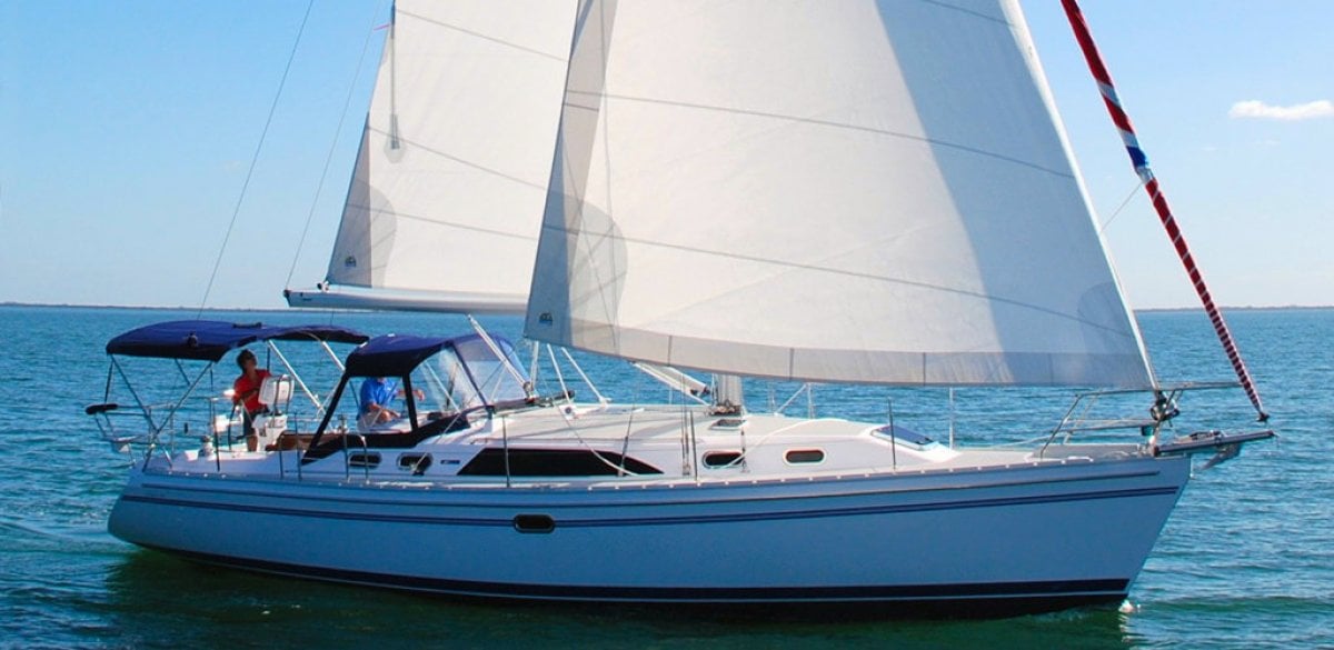 2018 Catalina 385 | Boat Research | Yachthub