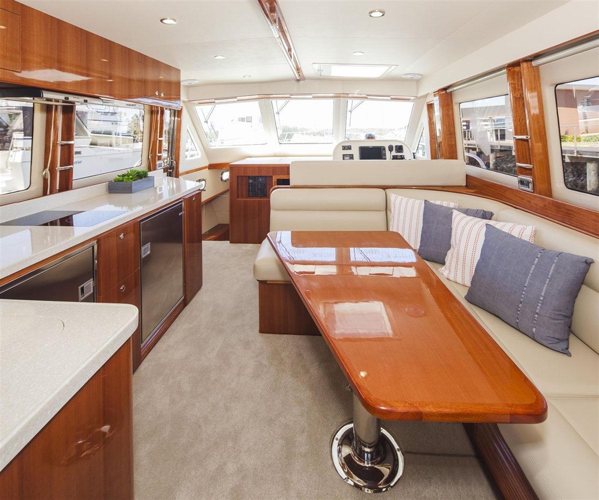 2019 Alaska 43 Sedan | Boat Research | Yachthub