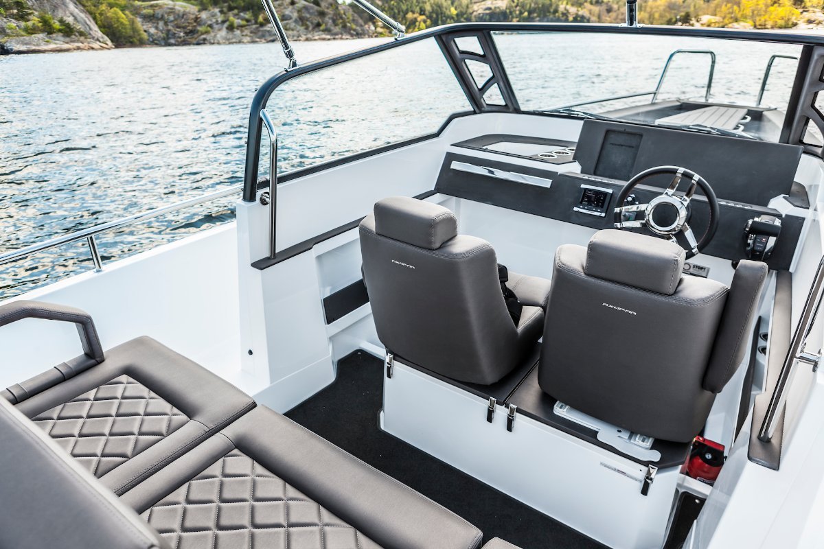 2019 Axopar 28 Open | Boat Research | Boats Online