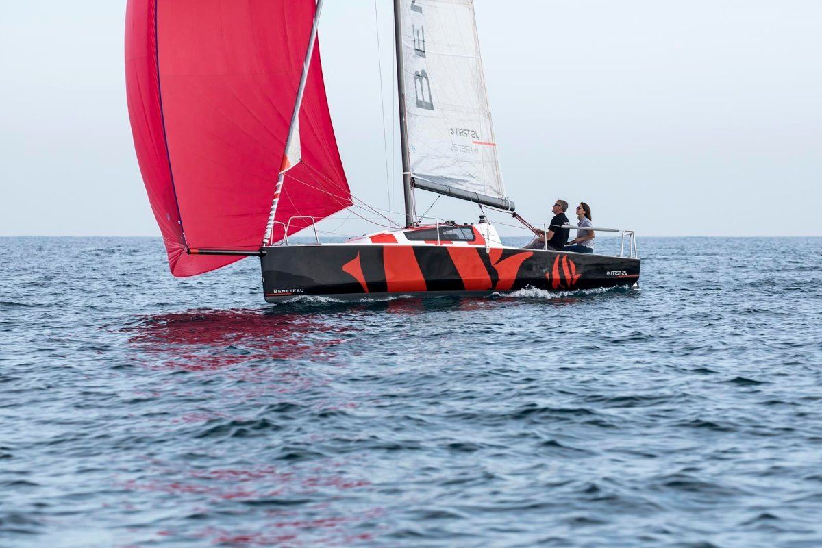 2019 Beneteau First 24 | Boat Research | Yachthub