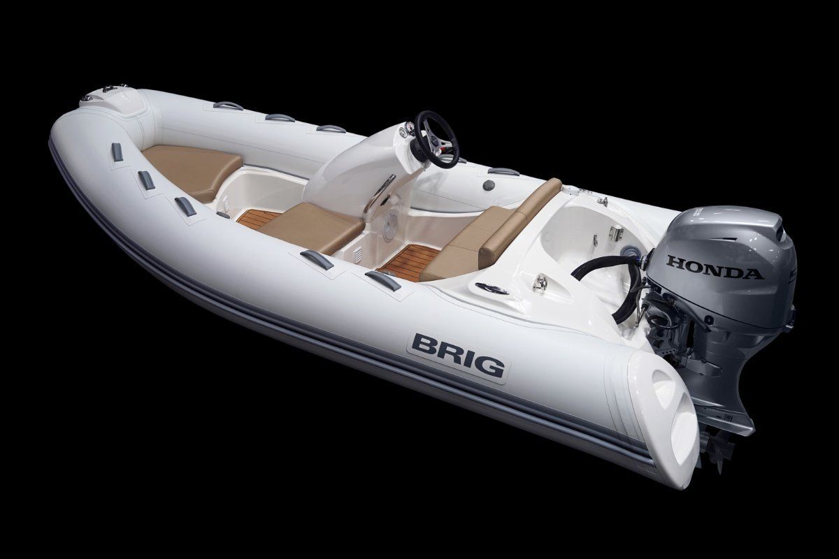 2019 Brig Eagle 380 | Boat Research | Yachthub