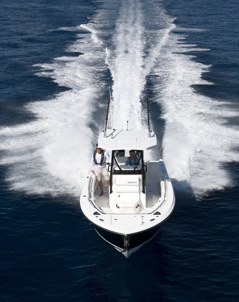 2019 Blackfin 242cc | Boat Research | BoatsOnline