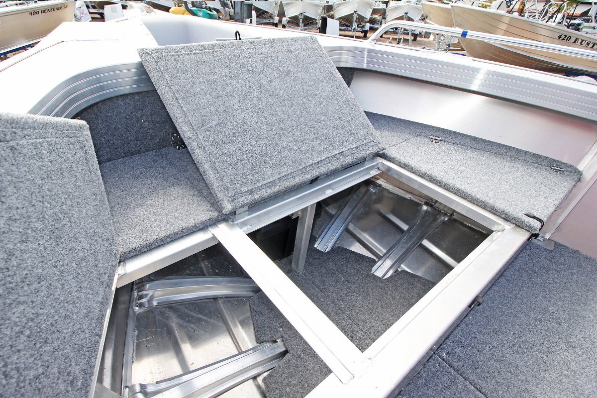 2019 Quintrex 420 Renegade | Boat Research | Boats Online