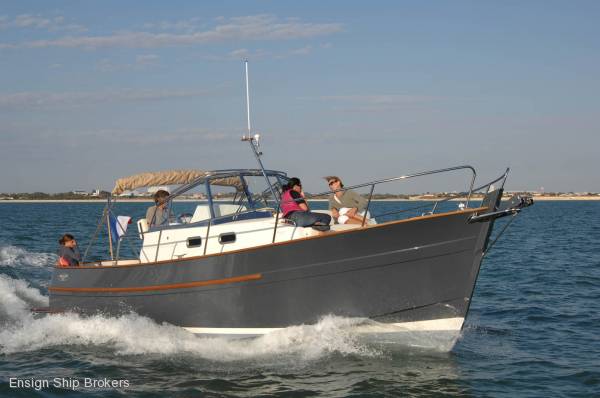 2015 Rhea 850 Open | Boat Research | Yachthub