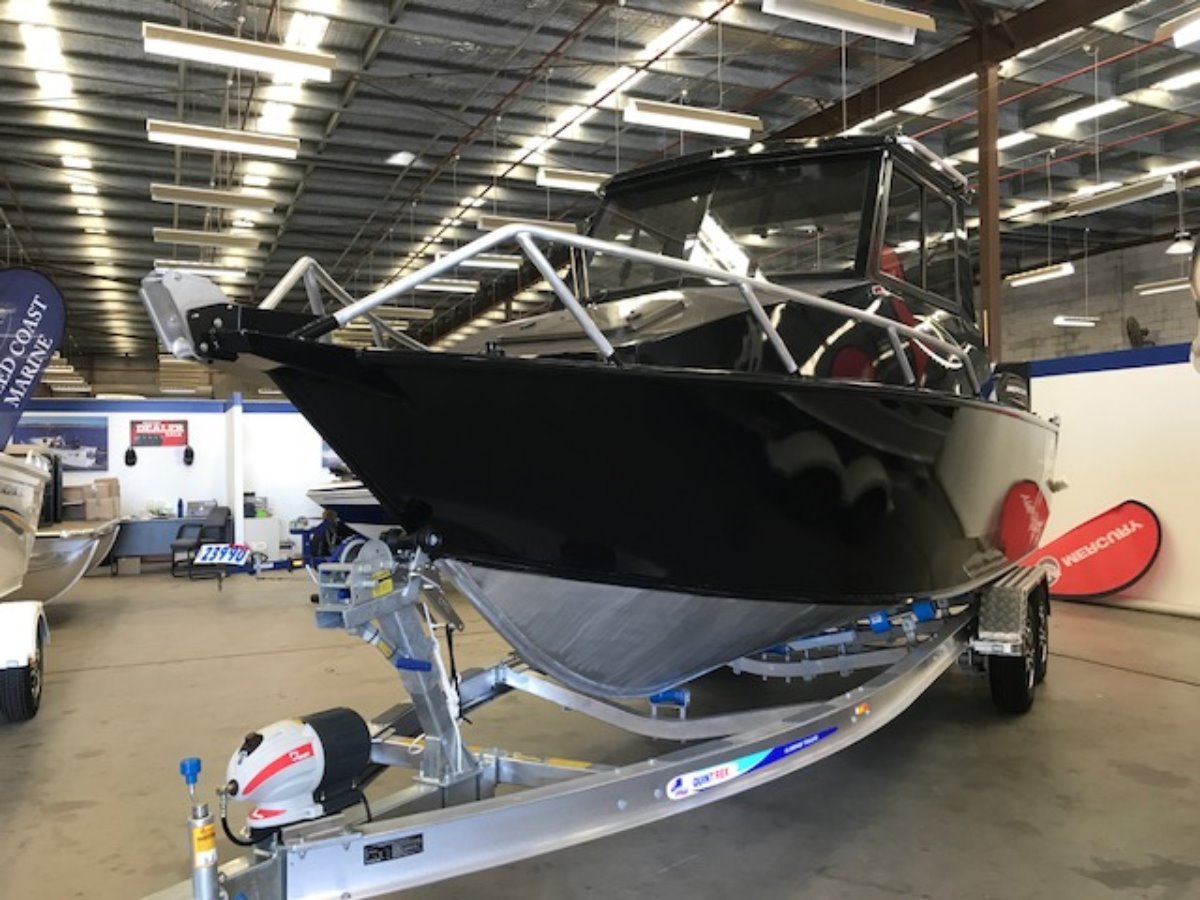 2019 Quintrex 7000 Yellowfin Ht Southerner | Boat Research | Boats Online