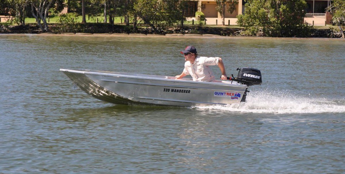 2018 Quintrex 320 Wanderer | Boat Research | BoatsOnline