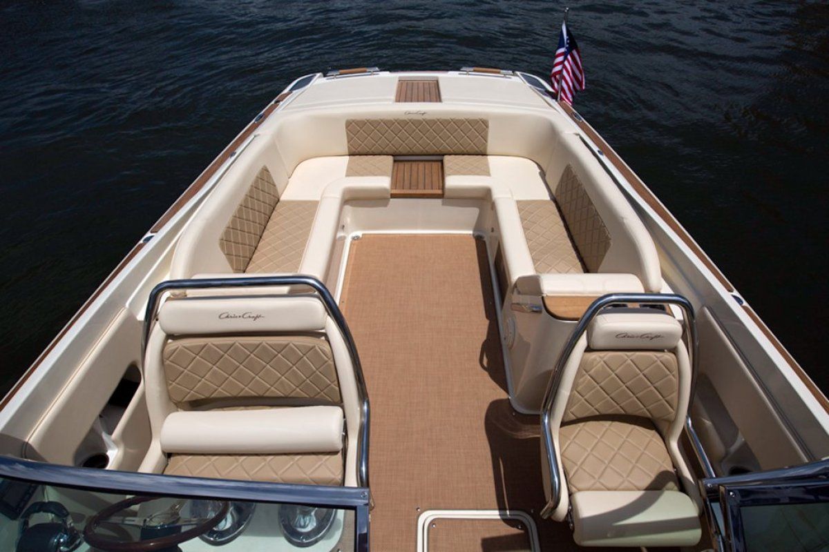 2019 Chris Craft Launch 30 | Boat Research | Yachthub