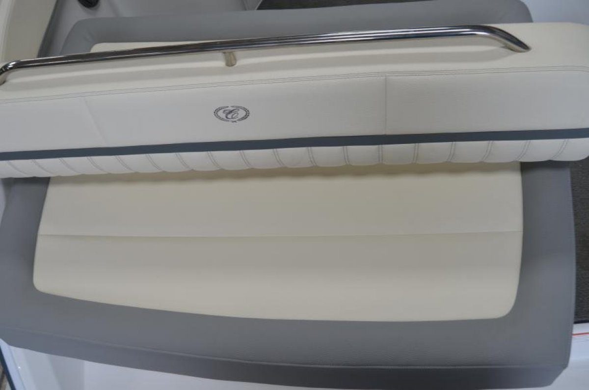 2019 Cobalt 23sc | Boat Research | Boats Online