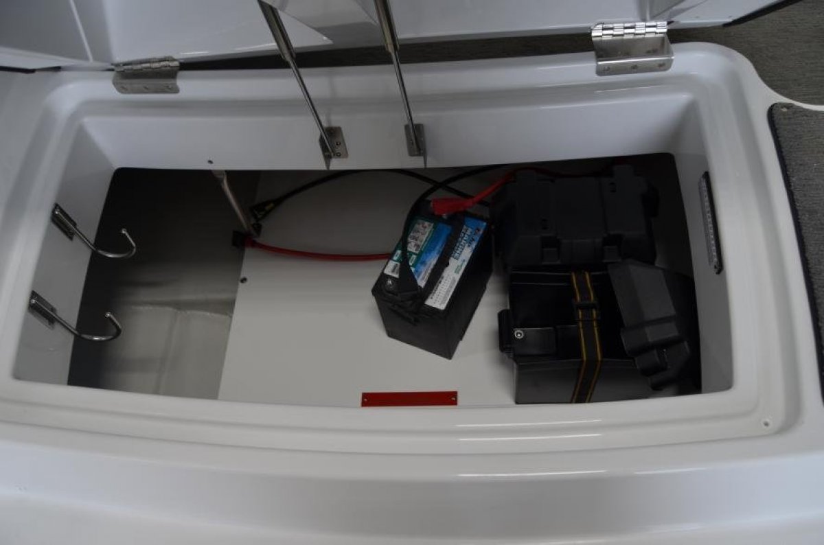 2019 Cobalt 23sc | Boat Research | Boats Online