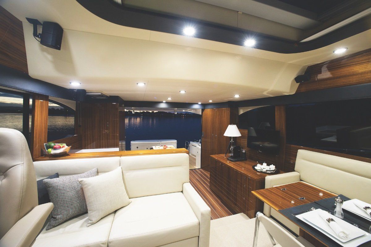 2020 Maritimo S54 Sedan Motoryacht | Boat Research | Boats Online