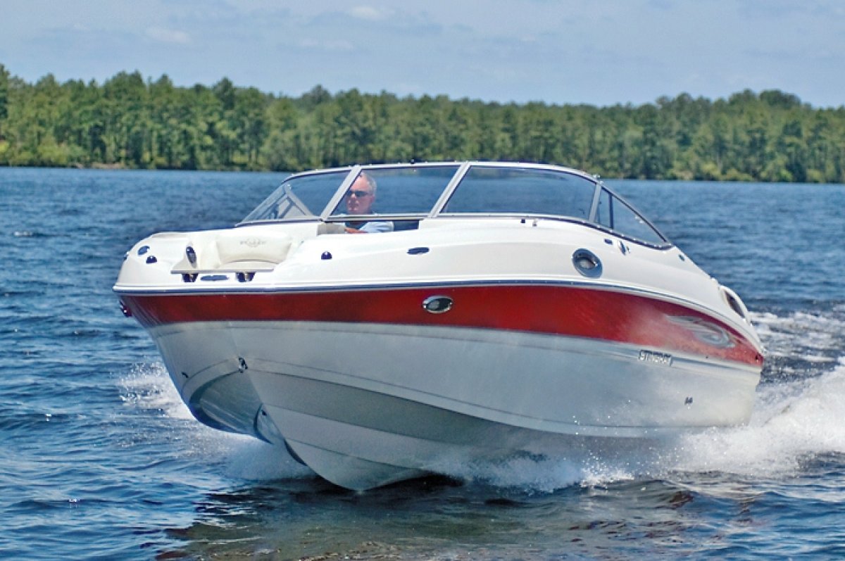 2015 Stingray 215lr | Boat Research | BoatsOnline