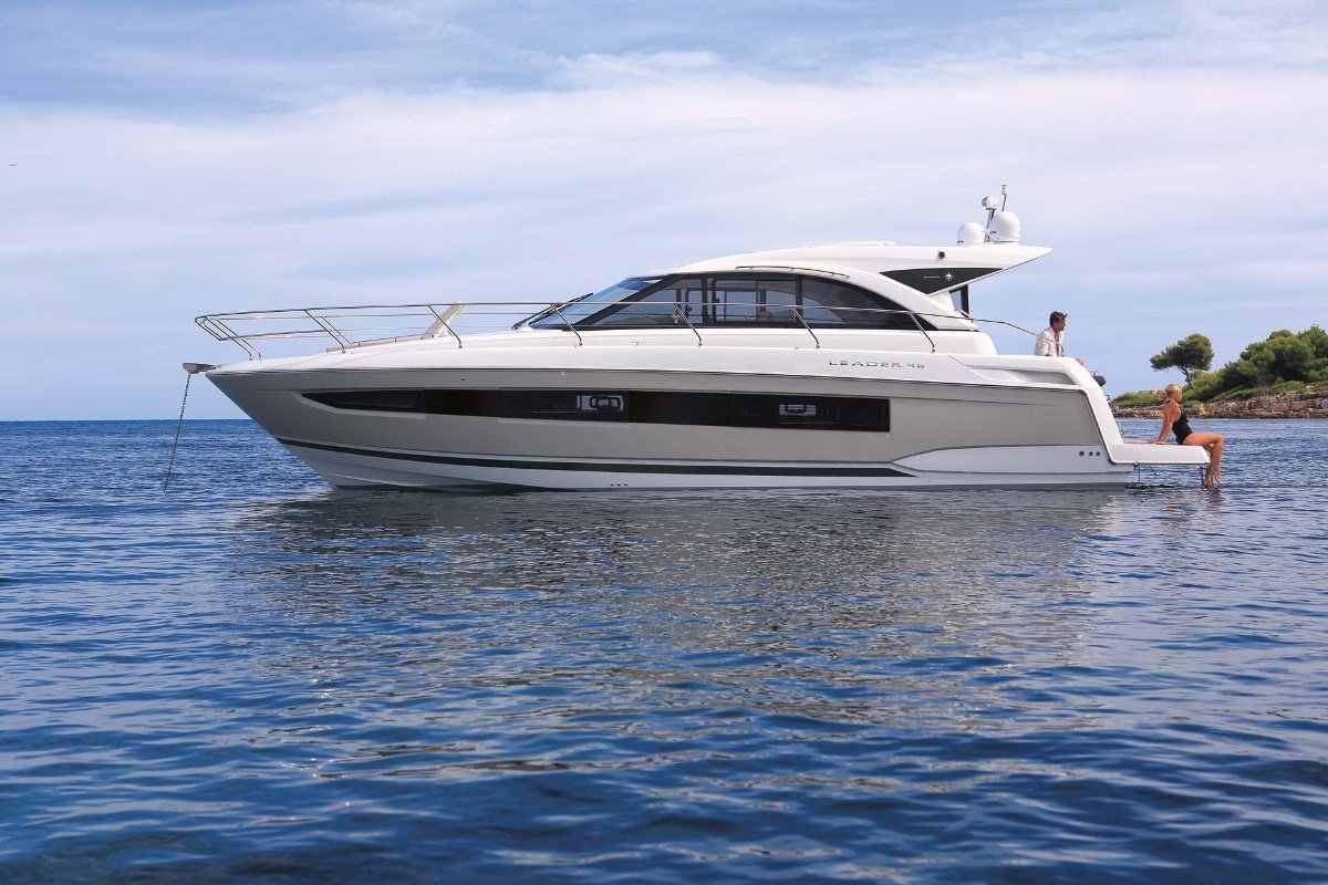 2019 Jeanneau Leader 46 | Boat Research | Yachthub