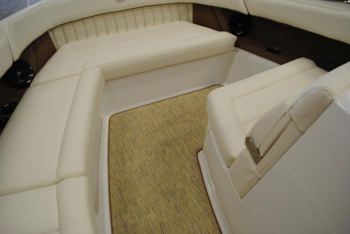 2020 Cobalt R35 | Boat Research | Yachthub