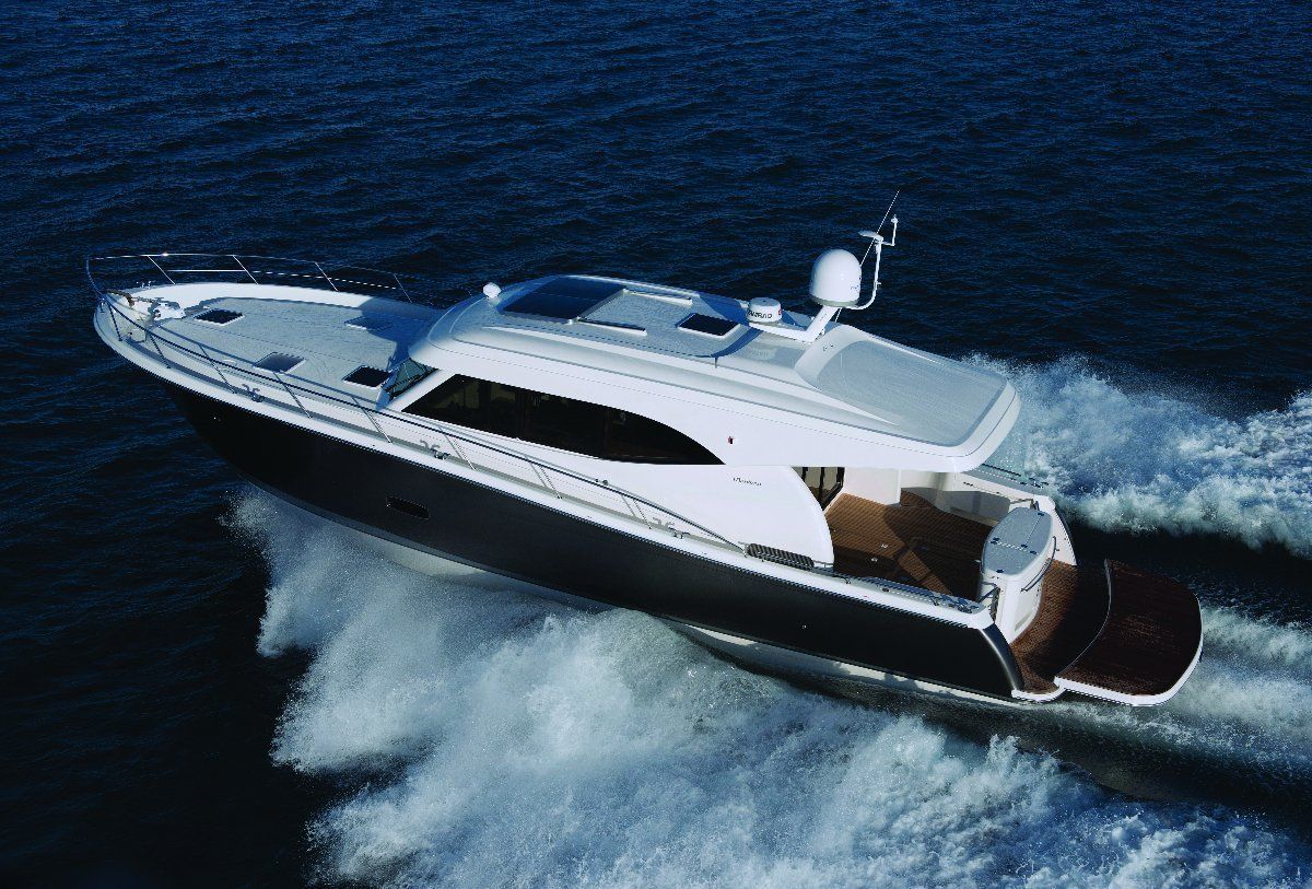 2019 Maritimo S54 Sedan Motoryacht | Boat Research | Boats Online