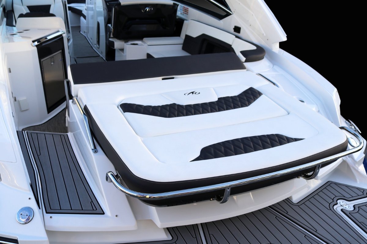 2019 Monterey 328 Ss | Boat Research | Boats Online