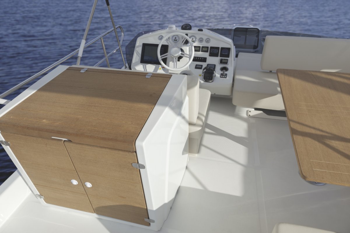 2015 Cranchi Eco Trawler 43 Long Distance | Boat Research | Yachthub