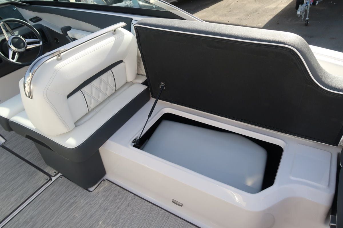 2019 Regal Ls 4 Bow Rider | Boat Research | Yachthub