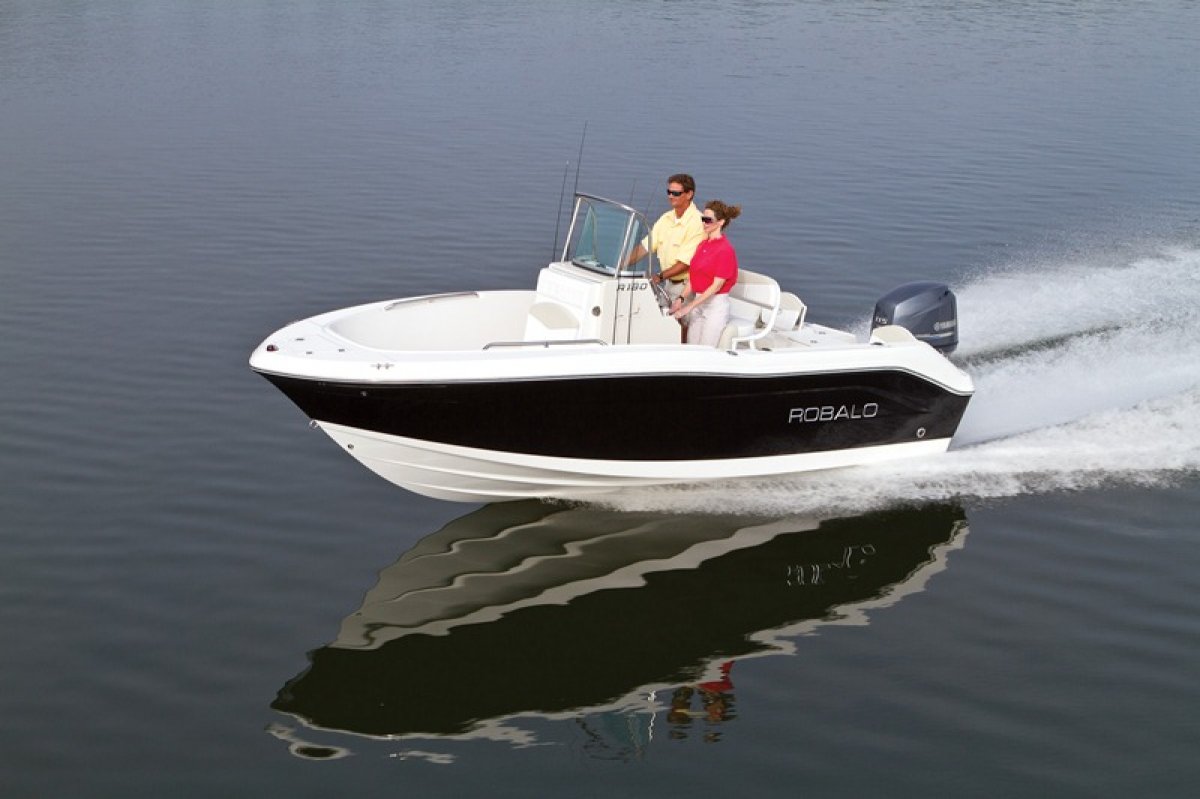 2019 Robalo R180 | Boat Research | Yachthub