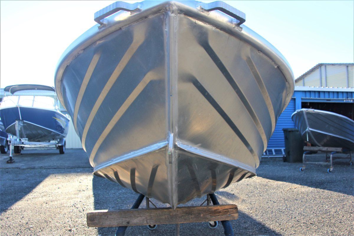 2019 Clark 355 Magnum | Boat Research | Yachthub