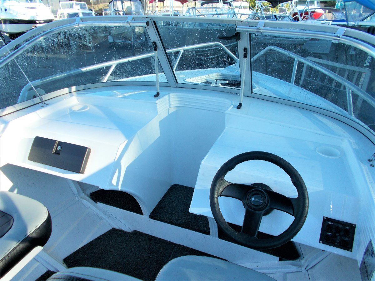 2019 Clark 515 Navigator | Boat Research | BoatsOnline