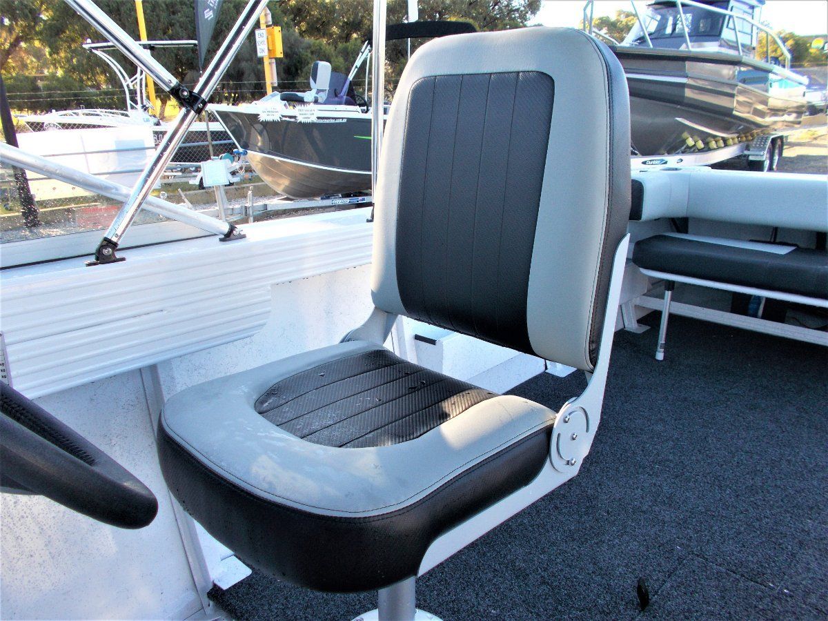 2019 Clark 515 Navigator | Boat Research | BoatsOnline
