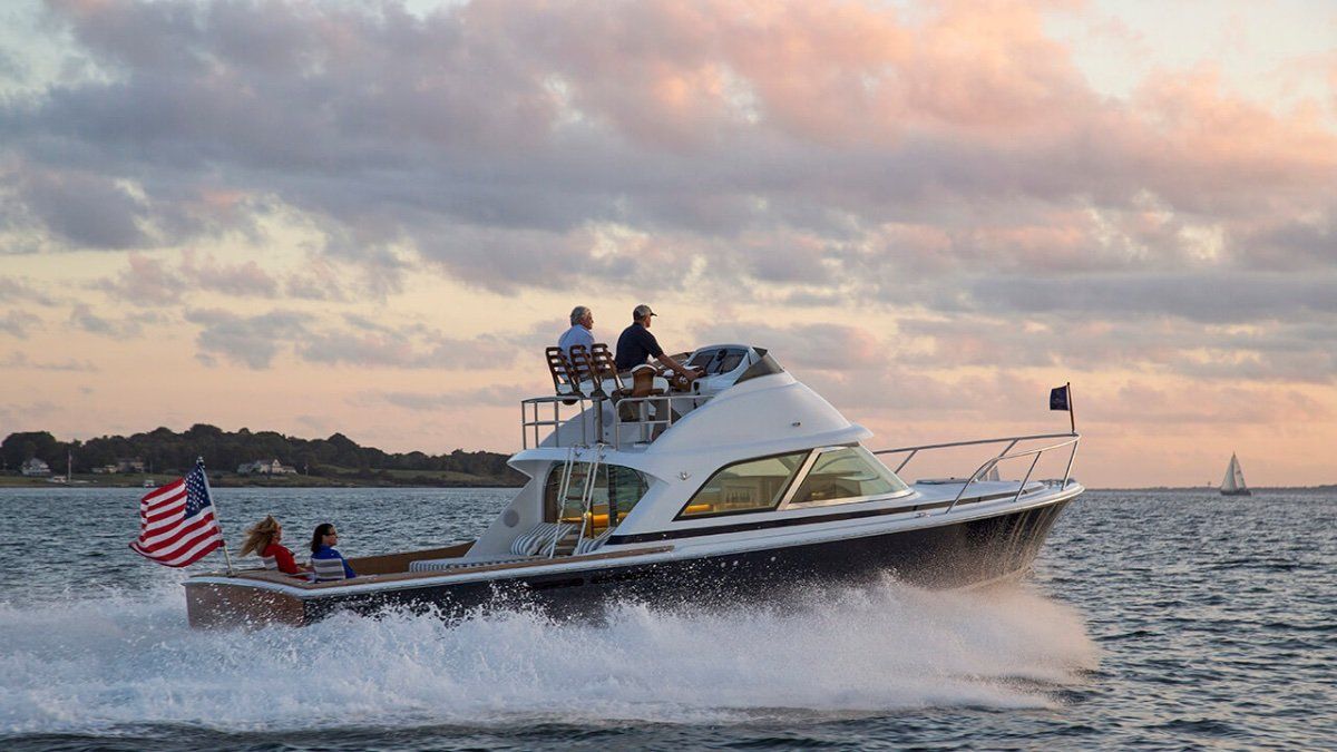 2020 Bertram 35 Flybridge | Boat Research | Yachthub