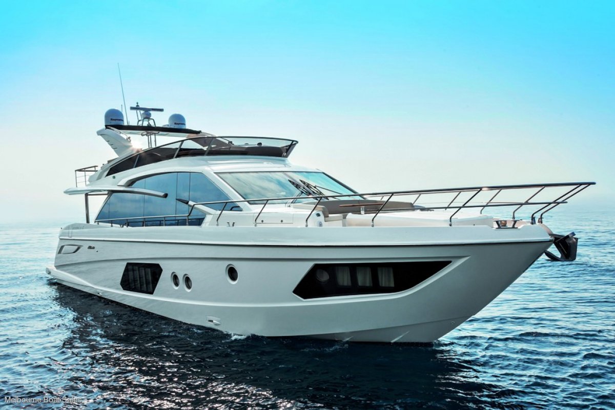 2020 Absolute 72 Fly | Boat Research | Yachthub