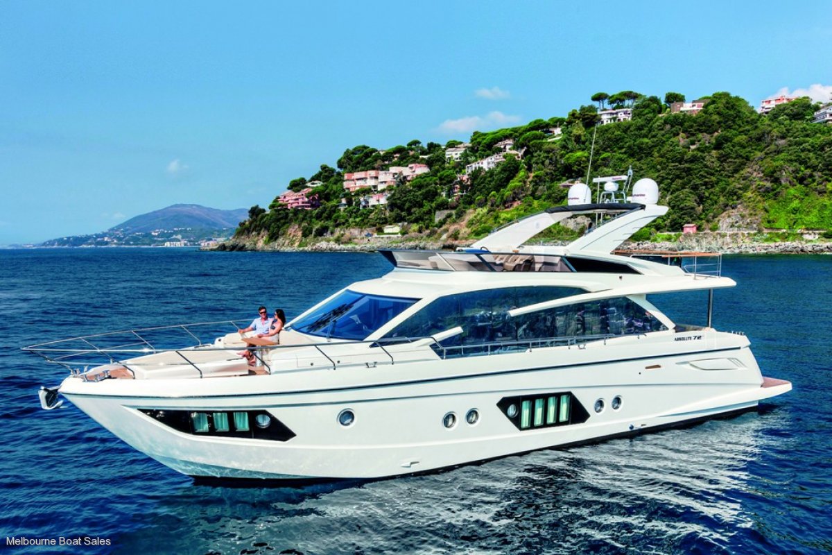 2020 Absolute 72 Fly | Boat Research | Yachthub
