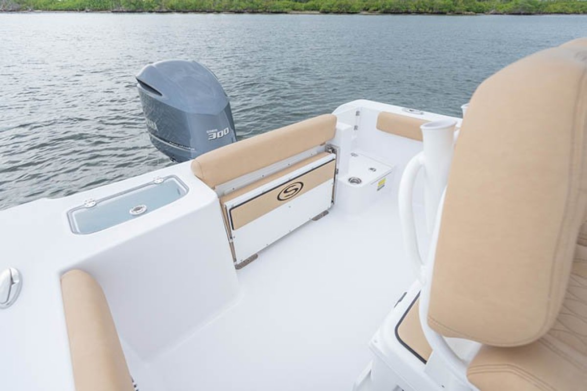 2019 Sportsman Open 242 Centre Console | Boat Research | Boats Online