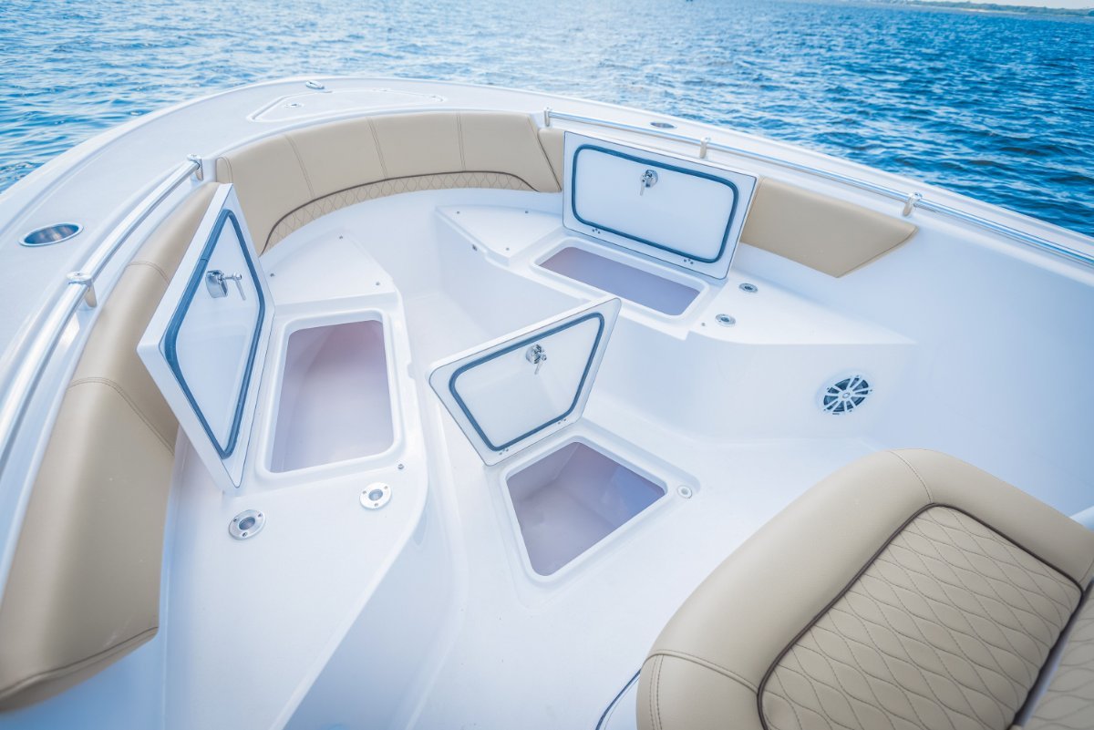 2019 Sportsman Open 242 Centre Console | Boat Research | Yachthub