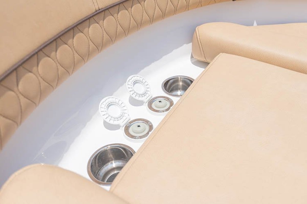 2019 Sportsman Open 282 Centre Console | Boat Research | BoatsOnline