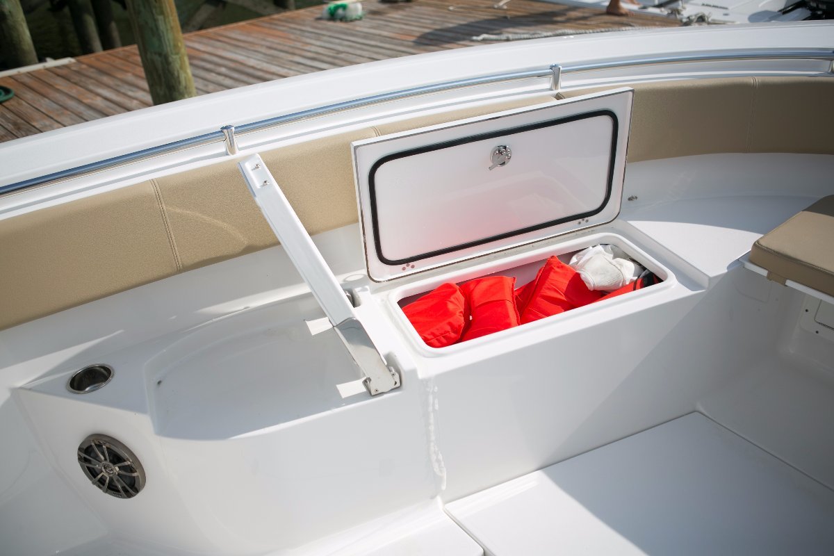 2019 Sportsman Open 312 Centre Console | Boat Research | Yachthub