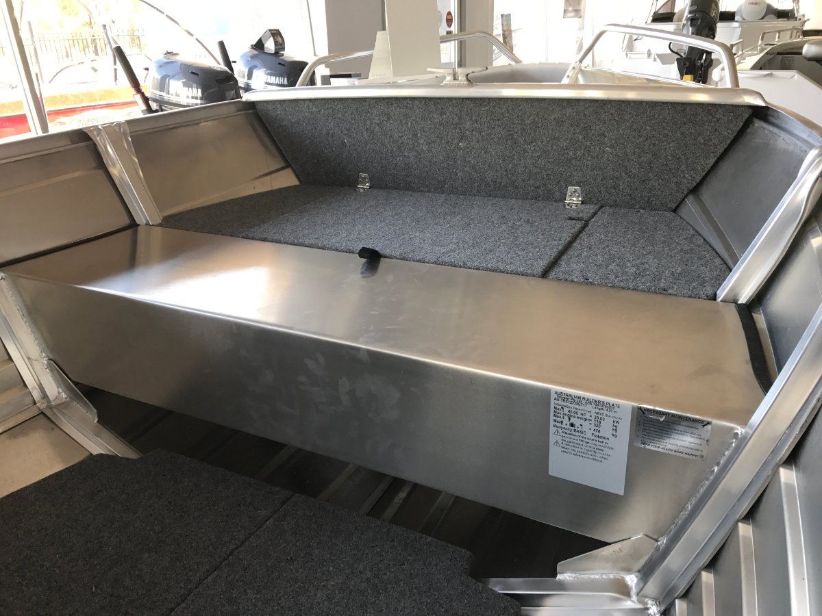 2019 Stacer 429 Rampage | Boat Research | Boats Online