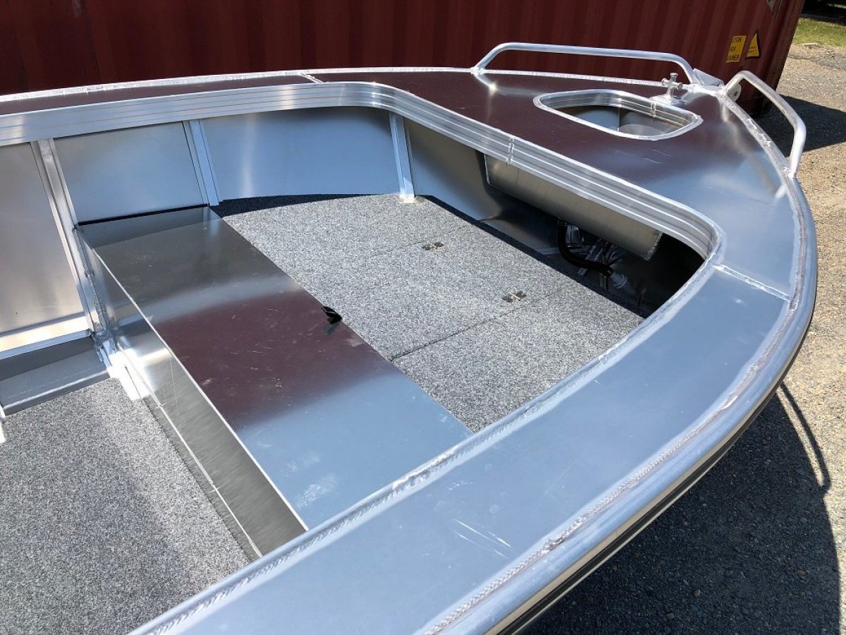 2019 Stessl 525 Truck Lt | Boat Research | Boats Online