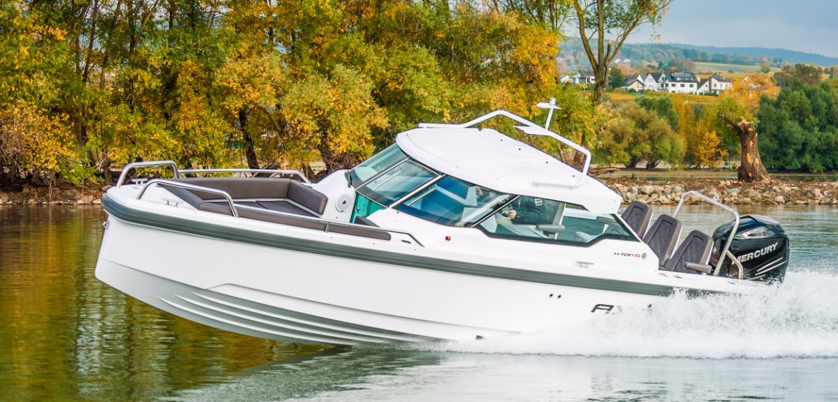 2020 Axopar 24 Hard Top | Boat Research | Yachthub