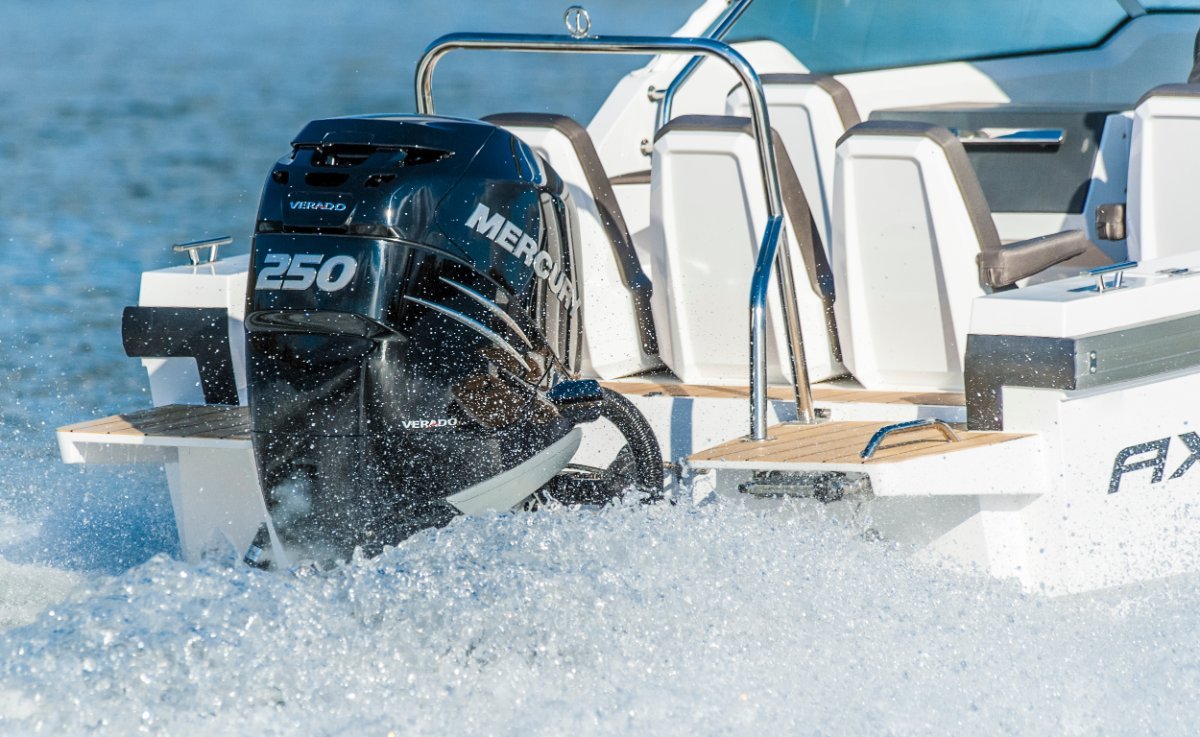 2020 Axopar 24 Hard Top | Boat Research | Yachthub