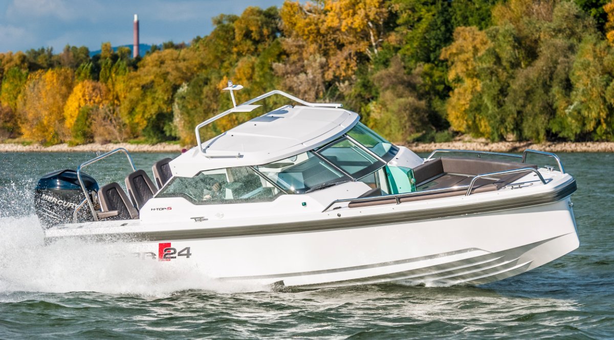 2020 Axopar 24 Hard Top | Boat Research | Yachthub
