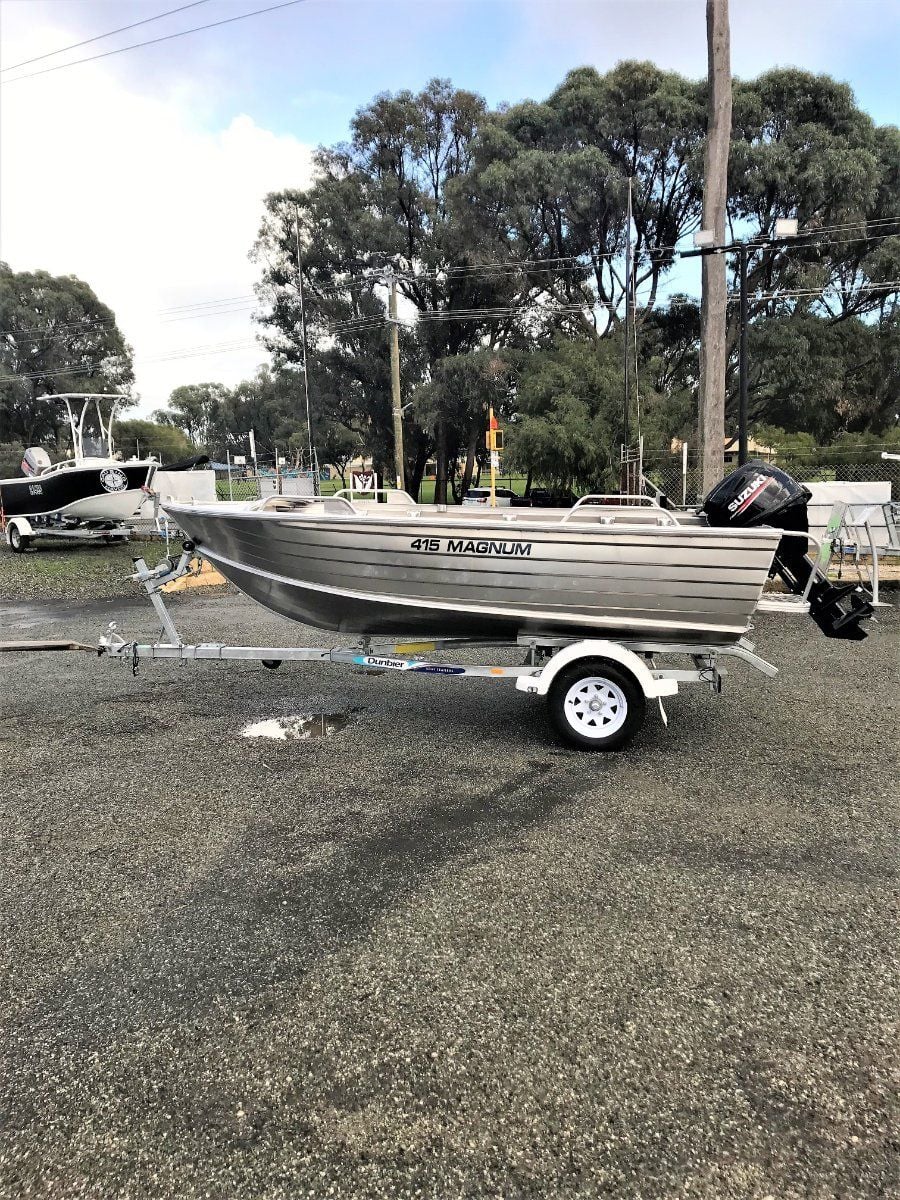 2019 Clark 415 Magnum | Boat Research | Boats Online