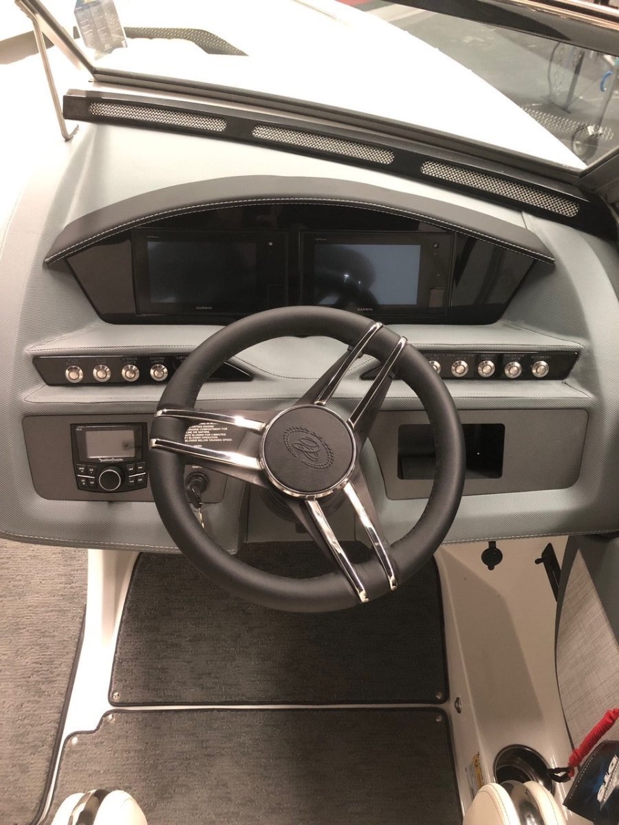 2019 Cobalt R3 | Boat Research | Boats Online