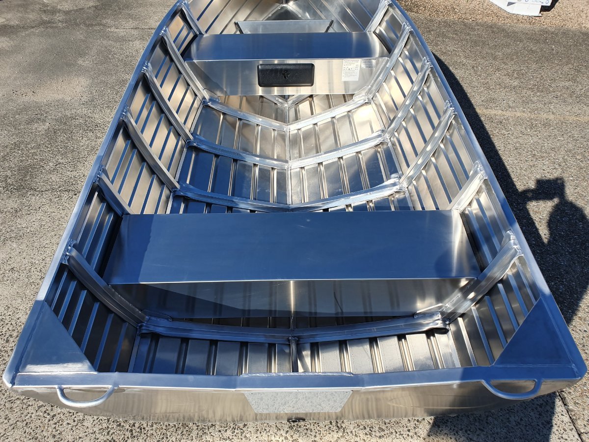 2019 Quintrex 370 Dart Hdw | Boat Research | Yachthub