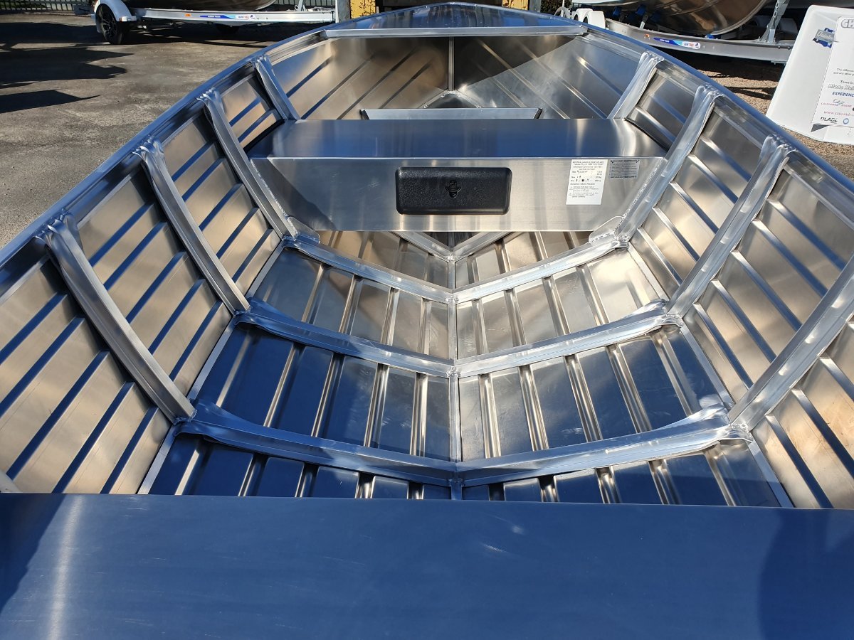 2019 Quintrex 370 Dart Hdw | Boat Research | Boats Online