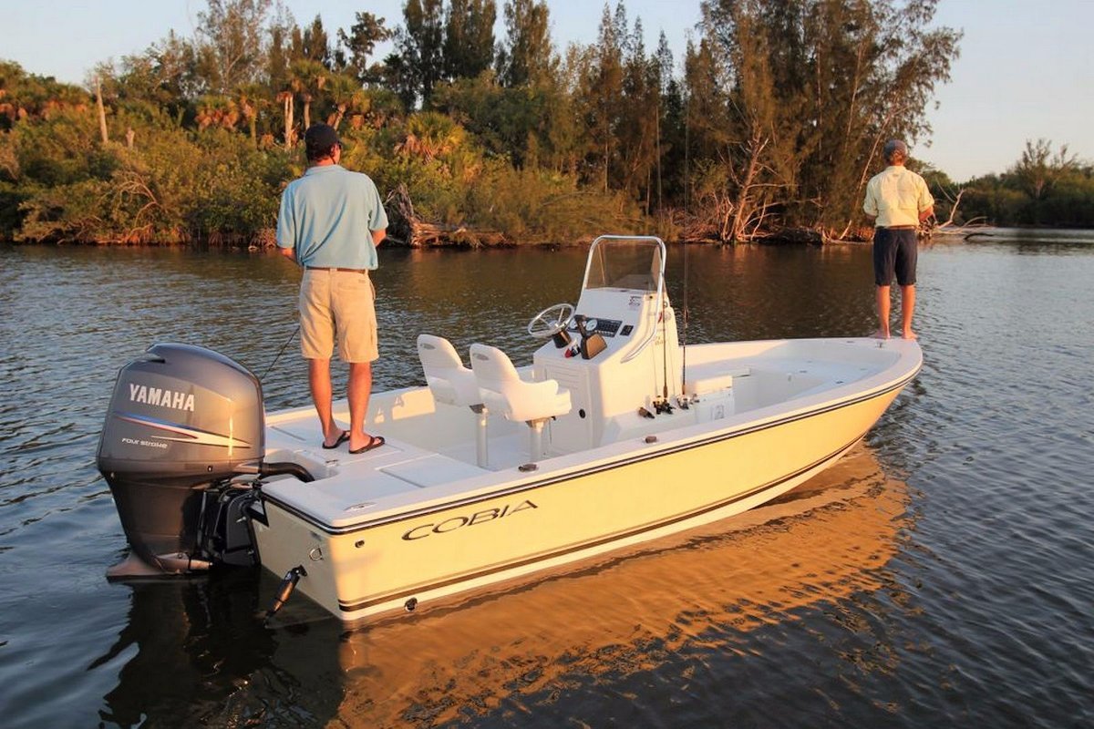 2020 Cobia 21 Bay | Boat Research | Yachthub